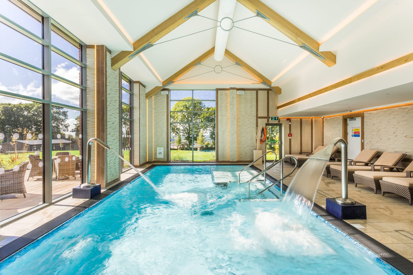 all about our 5 star facilities | Darwin Escapes